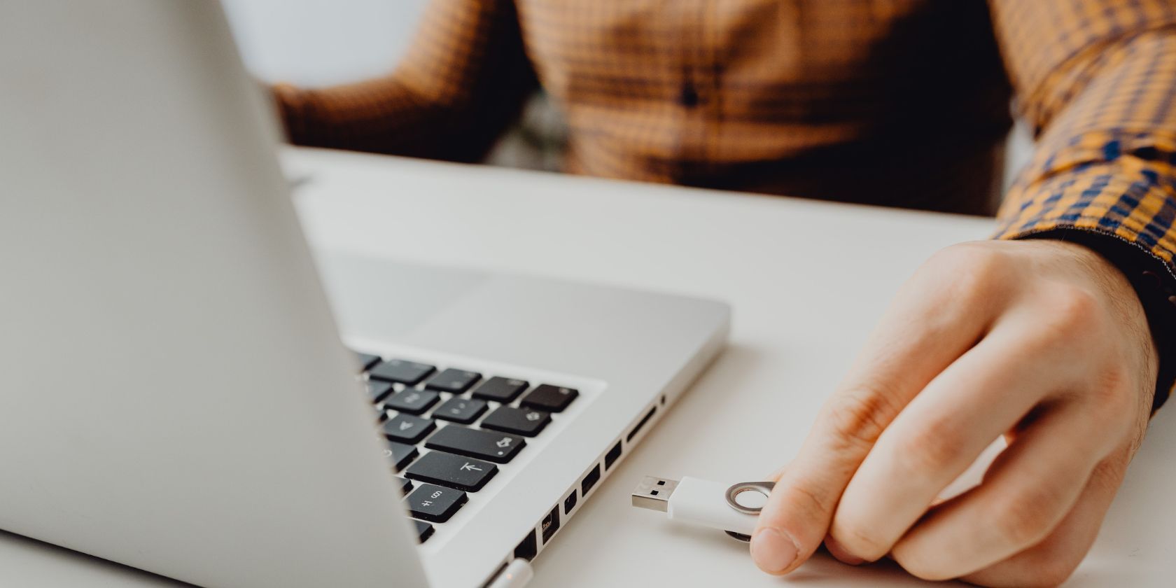 如何修复Windows 11中的未知USB设备端口重置失败错误 - INFOXIAO